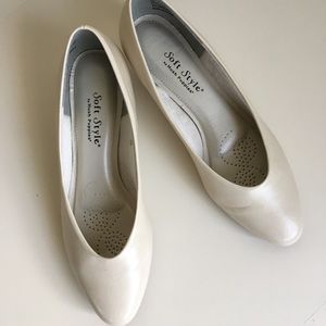 Soft Style by Hush Puppies | Shoes | Soft Style By Hush Puppies Pumps ...